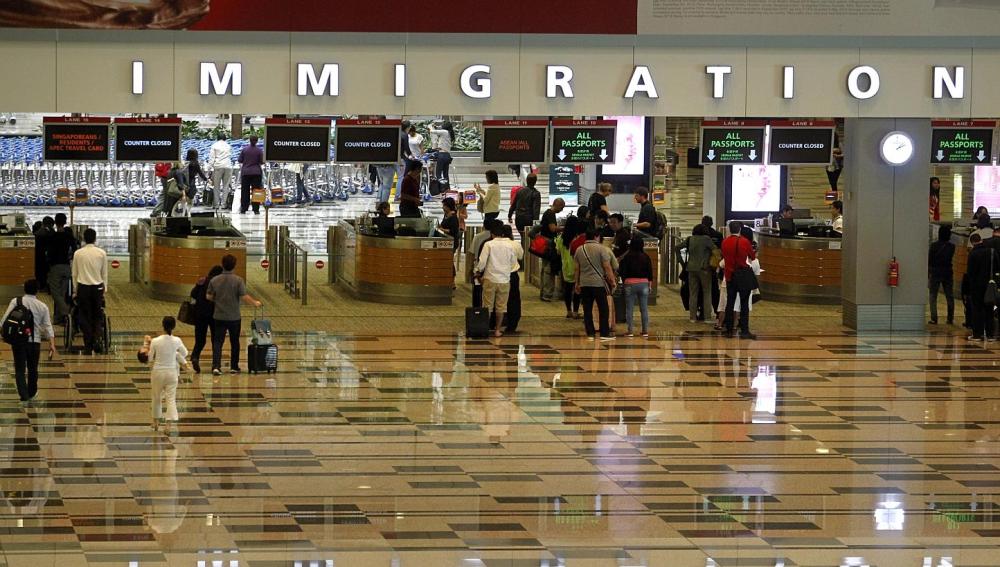 Random Check di Imigrasi Singapura – Wirawan Asmo